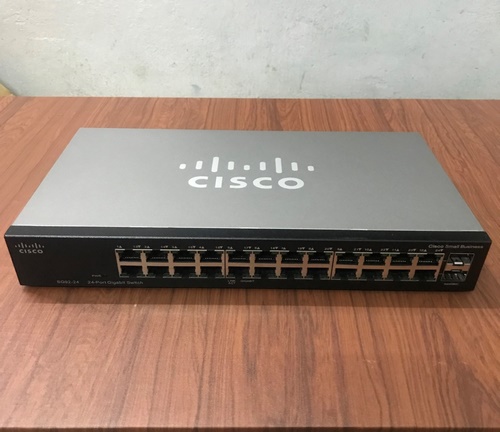 Switch 24 port Cisco giá bao nhiêu